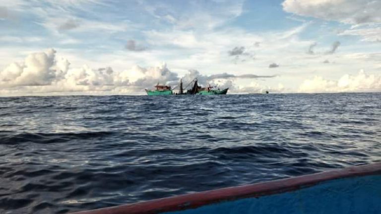Nelayan Morotai Resah dengan Keberadaan Kapal Jaring Pukat - cermat Nelayan Morotai Resah dengan Keberadaan Kapal Jaring Pukat - cermat